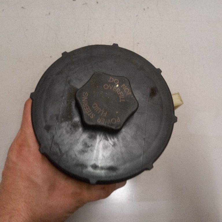 4043004C92 Power Steering Reservoir International - Quality Bus & Truck ...