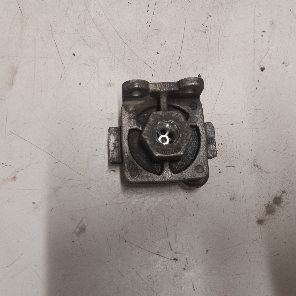 T-240004-D Air Brake Valves Gillig Bus - Quality Bus & Truck Parts