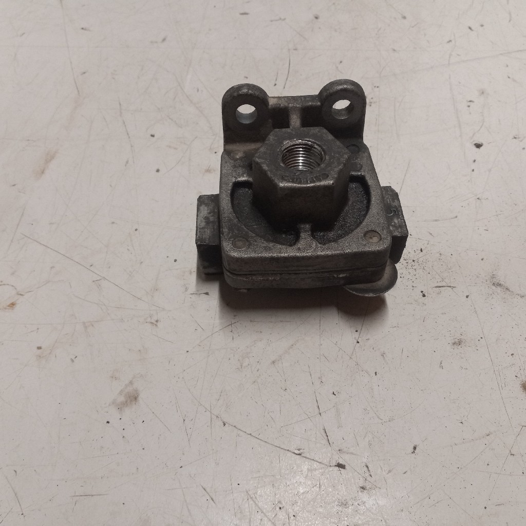 T-240004-D Air Brake Valves Gillig Bus - Quality Bus & Truck Parts